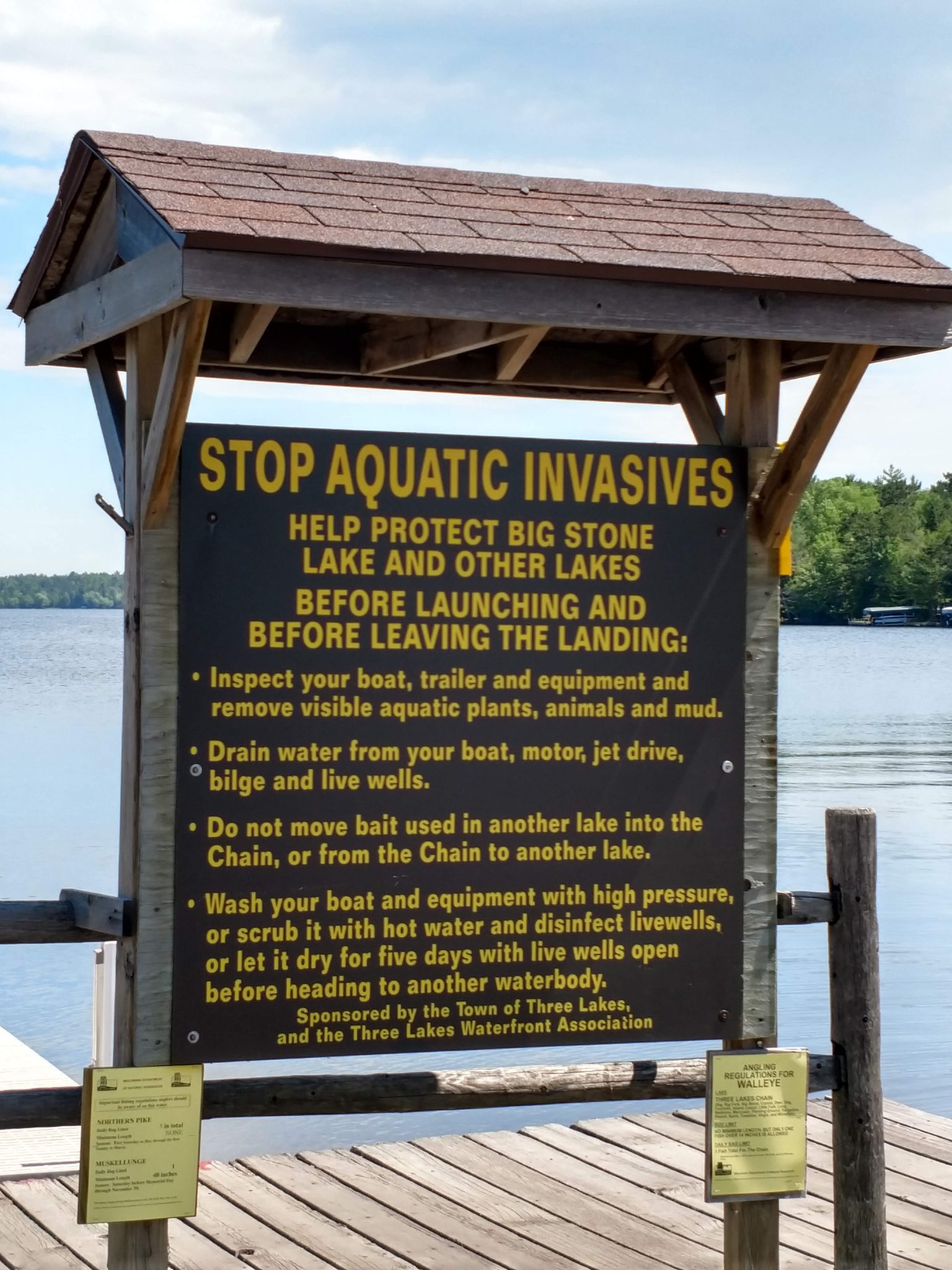 Boat Landing Signage – Aquatic Invasive Species